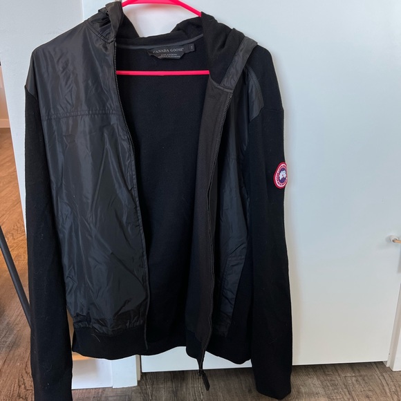 Canada Goose | Jackets & Coats | Mens Size Large Canada Goose Light ...